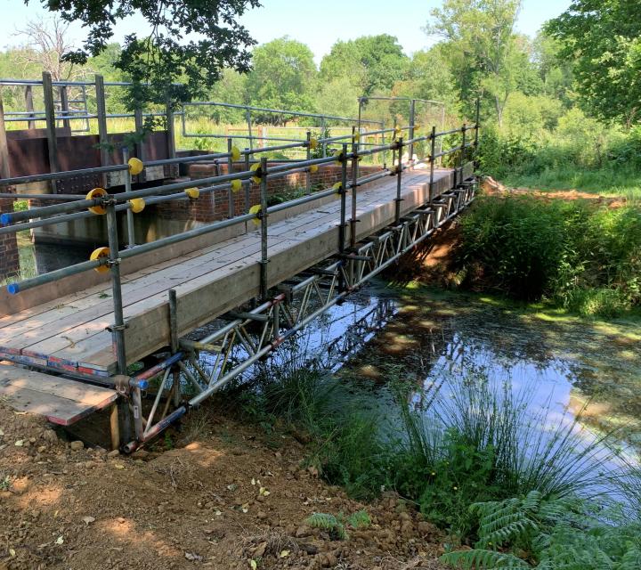 Restoration Pictures | The Wey & Arun Canal Trust